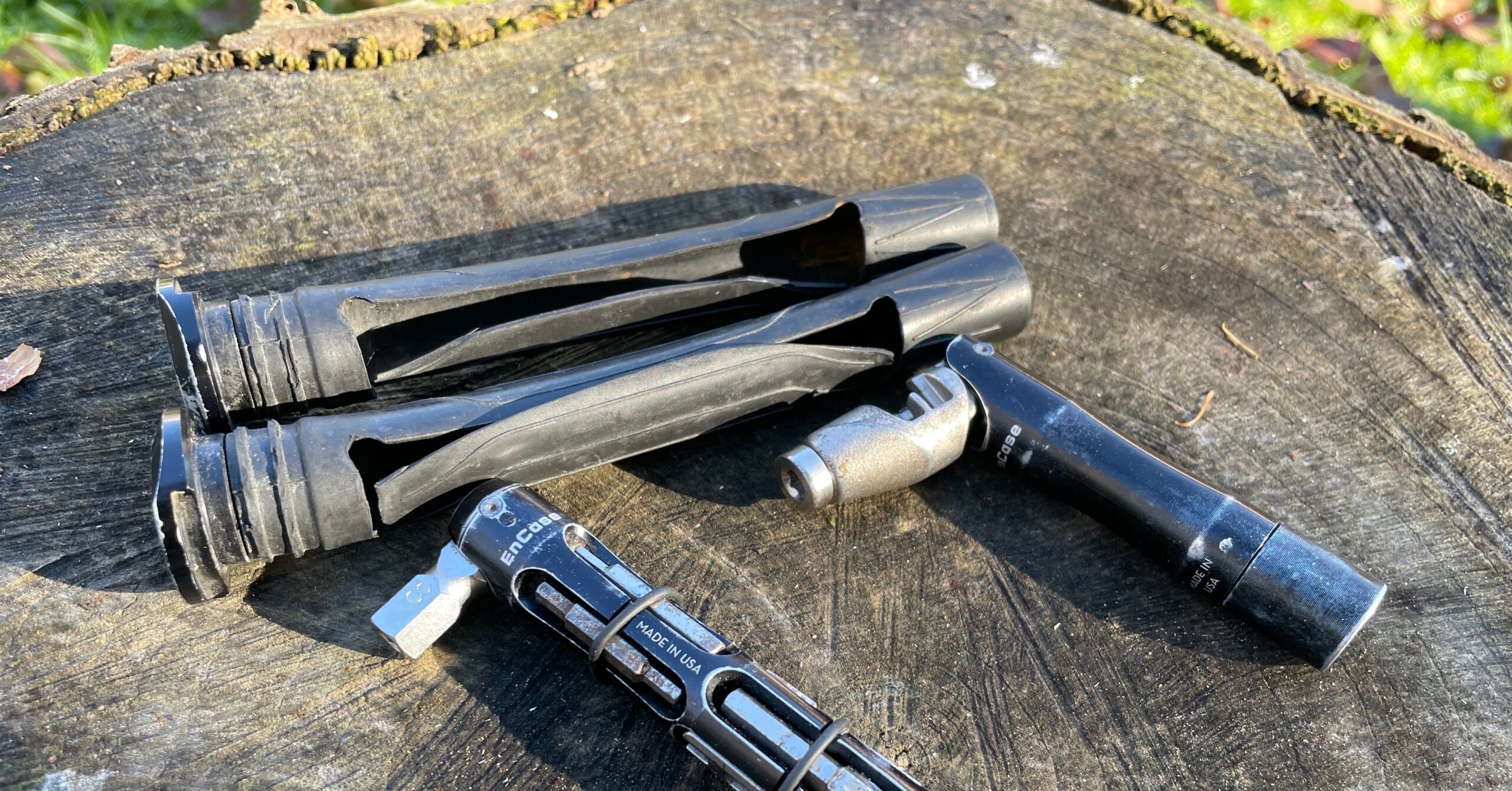 Review of Wolf Tooth EnCase System Bar Tool Kit